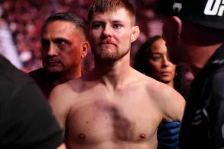 Bryce Mitchell reacciona tras la brutal derrota por nocaut ante Josh ...