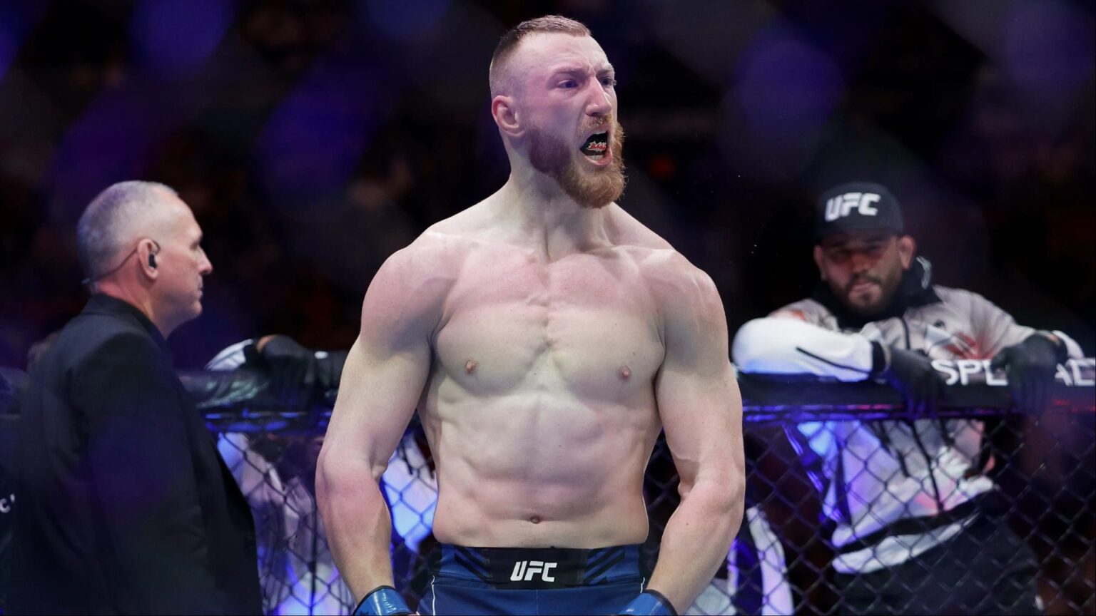 Joe Pyfer planea un violento final contra Israel Adesanya en UFC ...